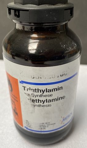 Triethylamine for synthesis, 100 ML - labmarket.com.tr