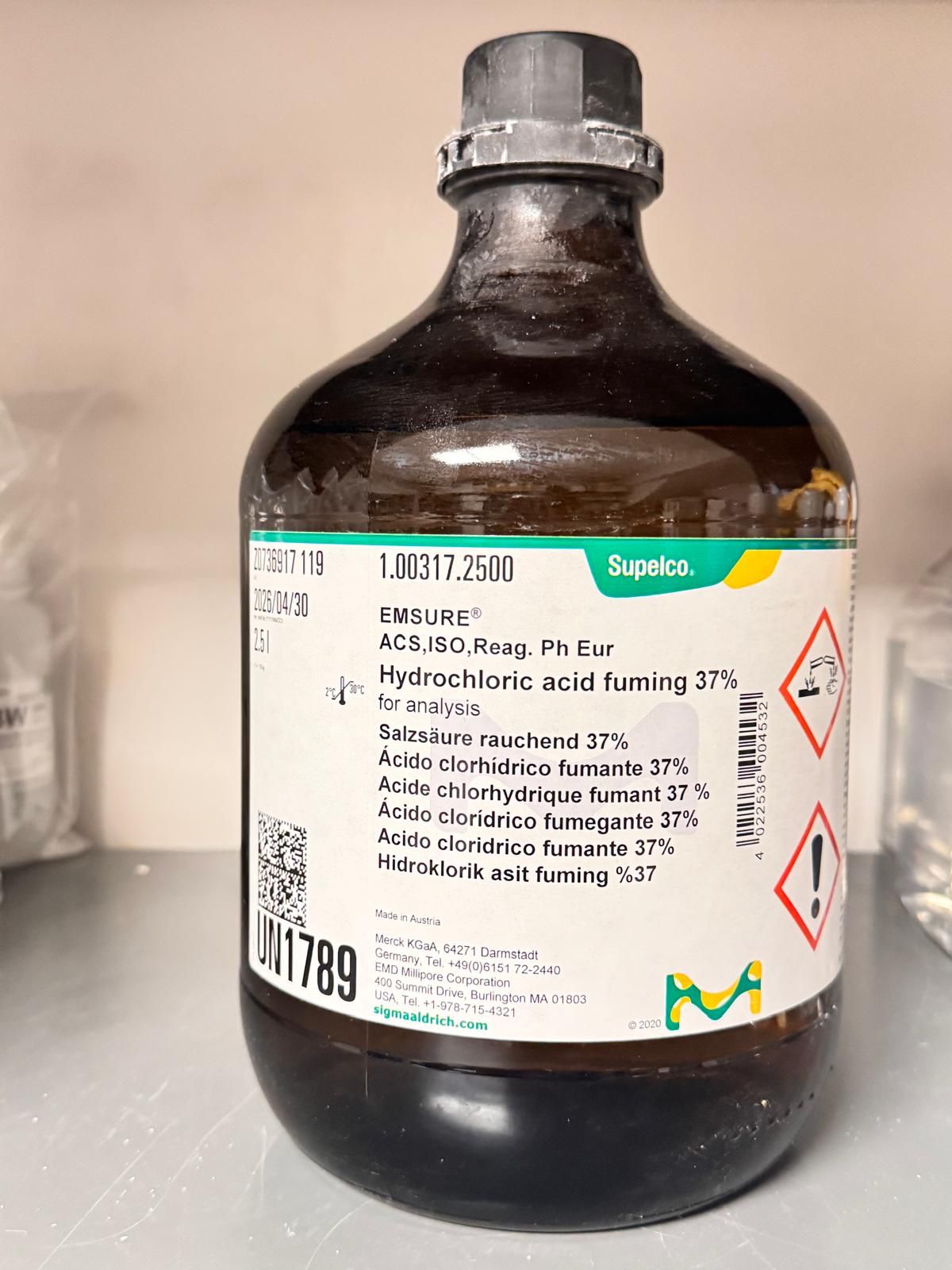 Hydrochloric acid fuming 37% - labmarket.com.tr