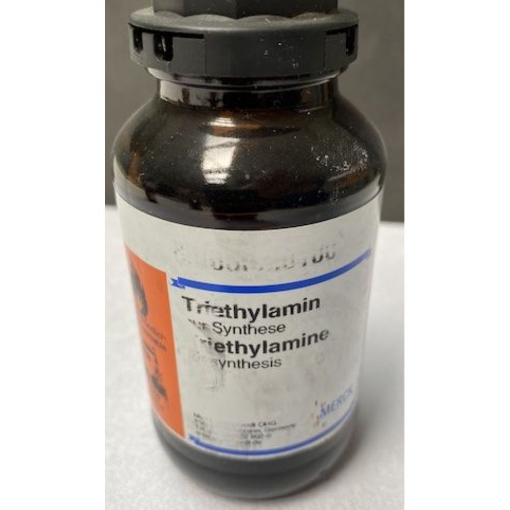 Triethylamine for synthesis, 100 ML - labmarket.com.tr